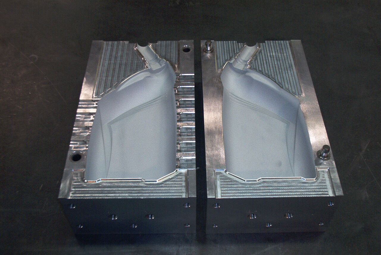 Blow Mold Prototyping and Manufacturing Services - Monroe Mold : monroemold